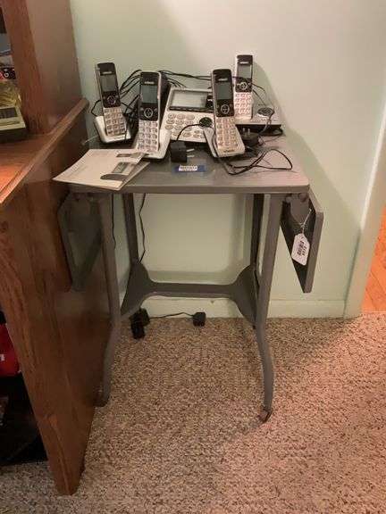 Vintage metal typing stand, no contents18x14x26 - Hurley Real Estate ...