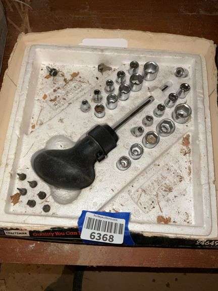 Craftsman 1/4" wrist ratchet set w/ sockets and driver bits - Hurley ...