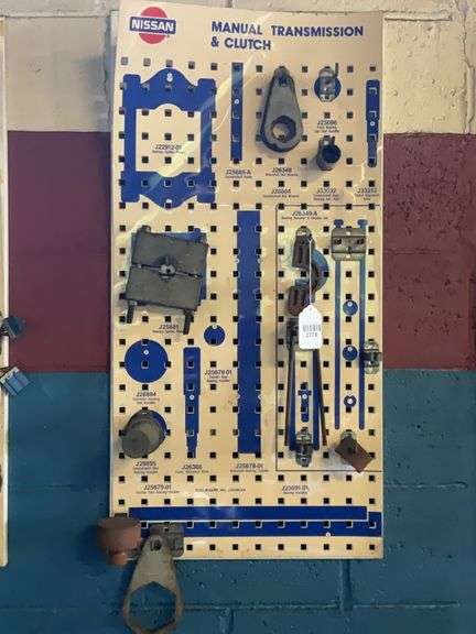 Nissan Manual Transmission & Clutch Partial Tool Set - Hurley Real ...