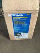 Mityvac model MV6400 fluid dispenser, see photos for what is included ...