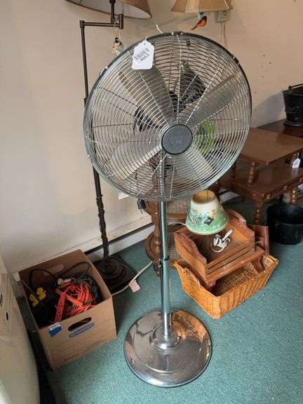 Easy Home pedestal fan - Hurley Real Estate & Auctions