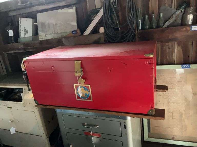 Boy Scout trunk w/ contents - Hurley Real Estate & Auctions