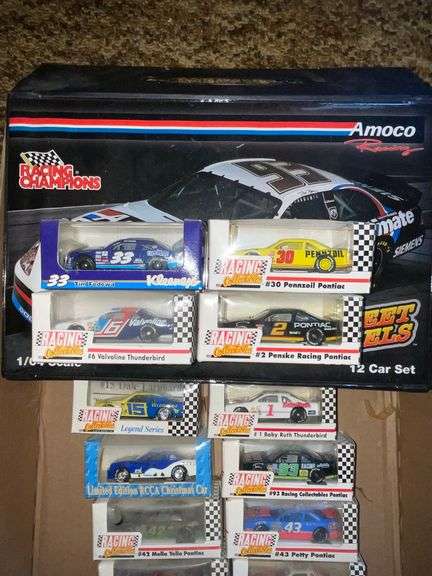 Amoco Racing Champions collector case w/ cars, and race car models, in ...