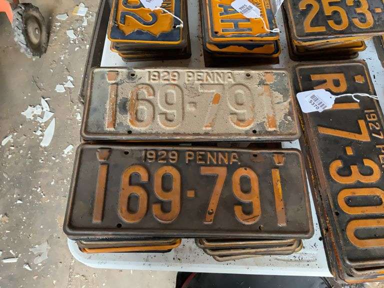 1920s PA license plates lot - Hurley Real Estate & Auctions