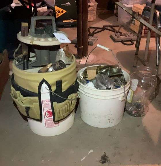 Bucket organizer, hardware - Hurley Real Estate & Auctions