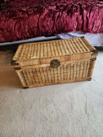 Wicker chest - Innovative Revenue Solutions