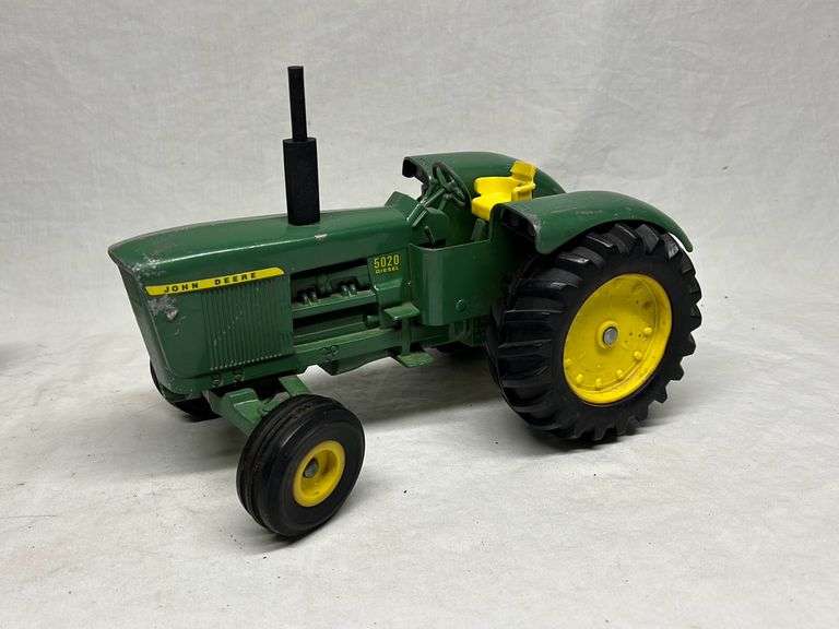Ertl JD 20 Series Tractors - Integrity Auctioneers