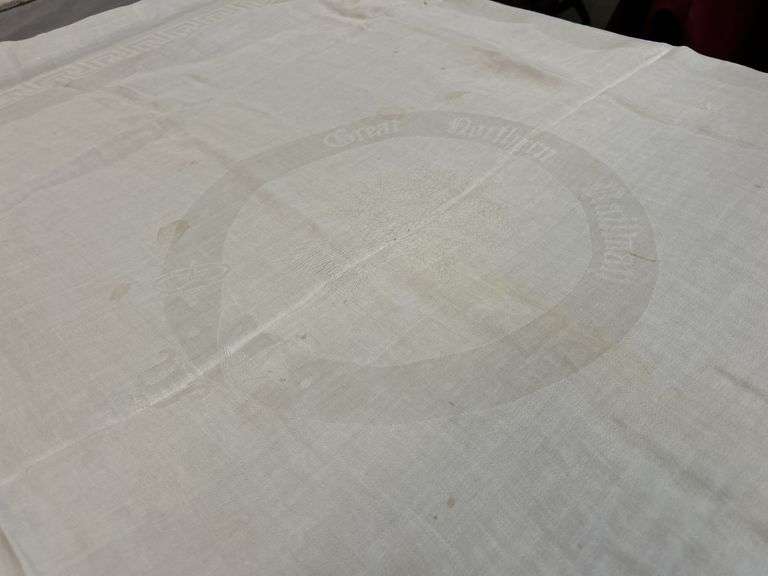 Great Northern Railway Table Cloth - Integrity Auctioneers