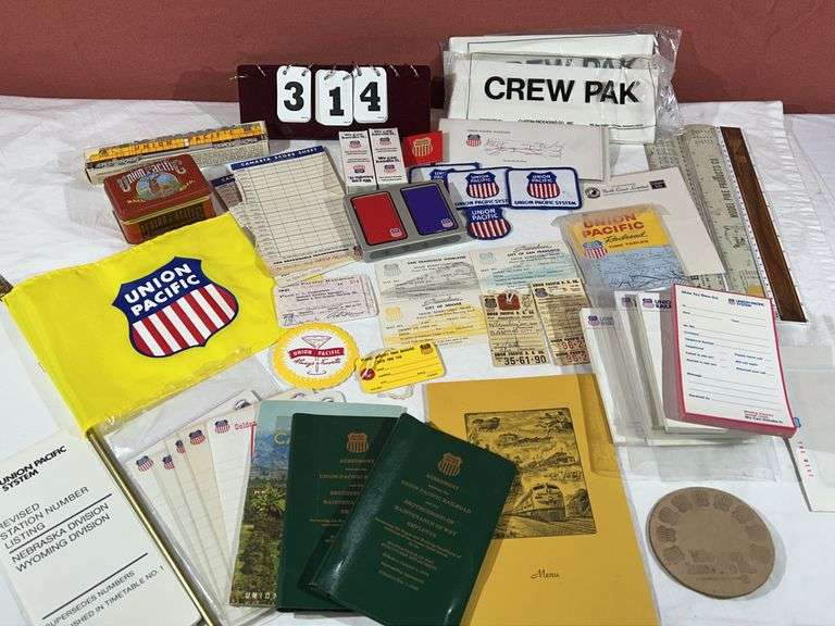 Group of Union Pacific and Burlington Northern Items - Integrity ...