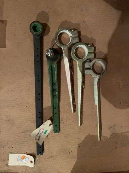 John Deere Header Knife Heads - Integrity Auctioneers