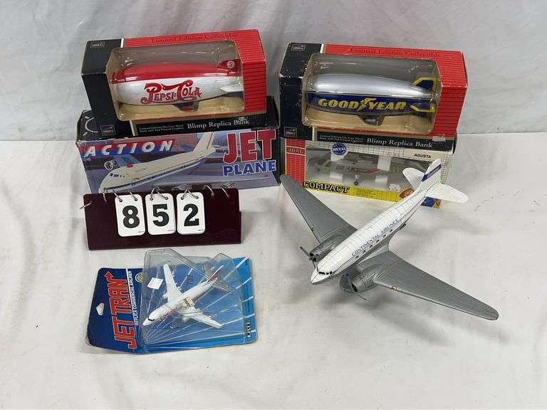 Group of Airplanes, Blimps, & Helicopter - Integrity Auctioneers