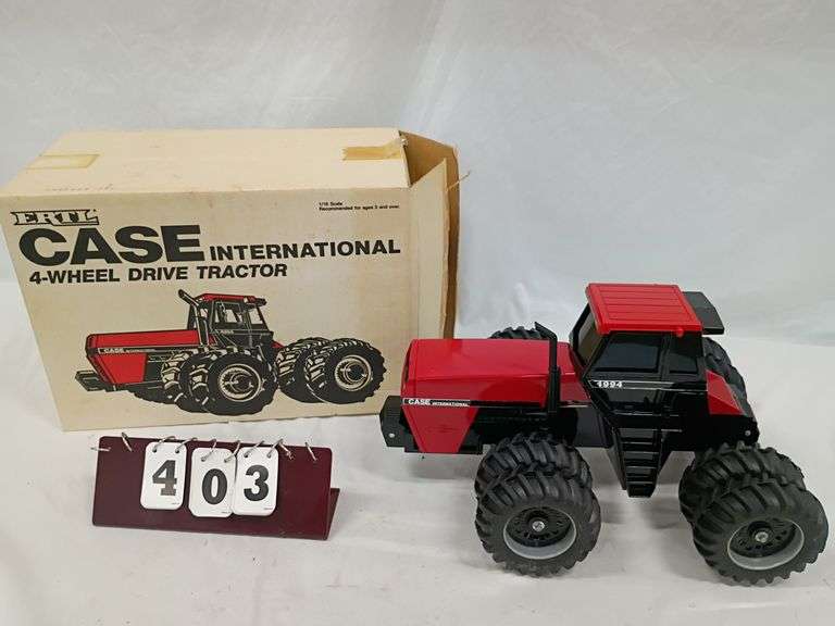 1/16 Scale 1988 ERTL Case International 4994-4WD Tractor w/ Duals ...