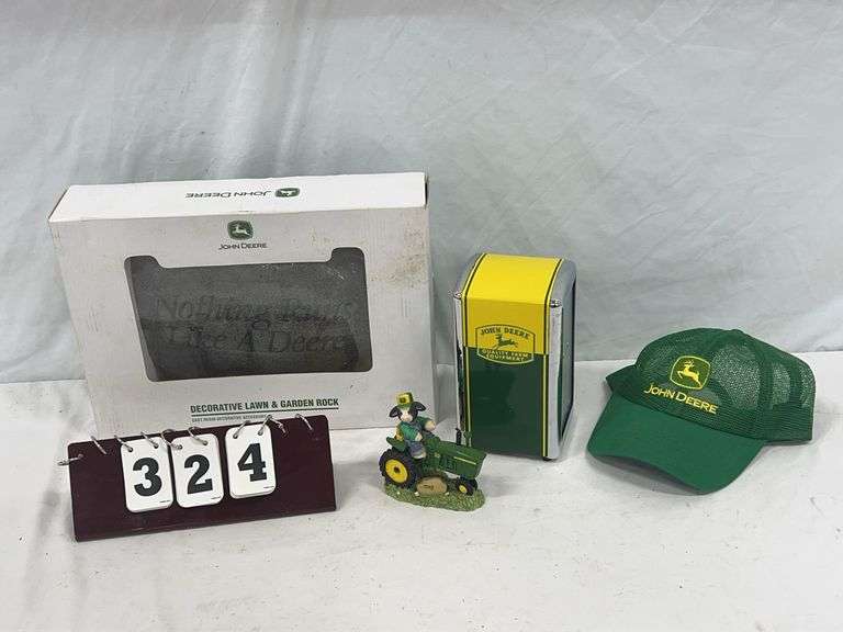 Group of John Deere Items - Integrity Auctioneers