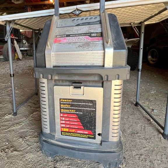 Vector Battery Charger - Integrity Auctioneers