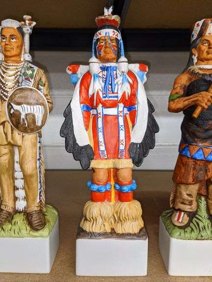 SKI COUNTRY NATIVE AMERICAN DECANTER (NO LABELS) - Isabell Auction