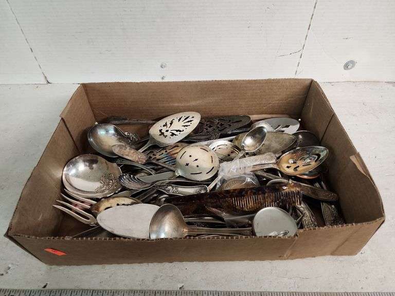 ASSORTED SILVER PLATE FLATWARE - Isabell Auction