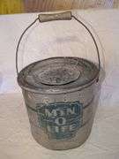 VINTAGE MIN-O-LIFE MINNOW BUCKET WITH WOOD HANDLE - Isabell Auction