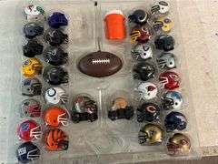 NFL MINI HELMET COLLECTION - Isabell Auction