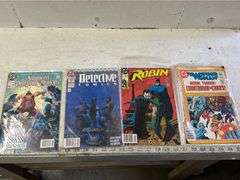 (4) ASSORTED DC COMIC BOOKS - Isabell Auction