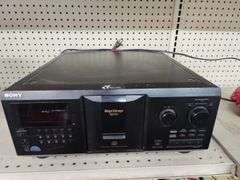 SONY 300 CD PLAYER - Isabell Auction