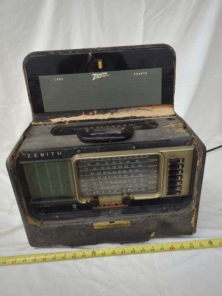VINTAGE ZENITH TRANS-OCEANIC WAVE-MAGNET RADIO (NON-WORKING) - Isabell ...