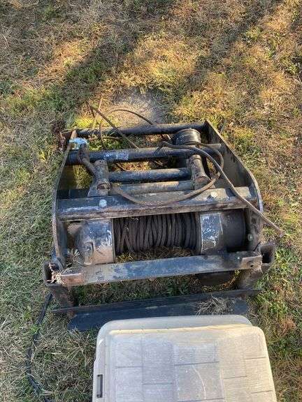 22” WIDE WENCH (UNTESTED) - Isabell Auction