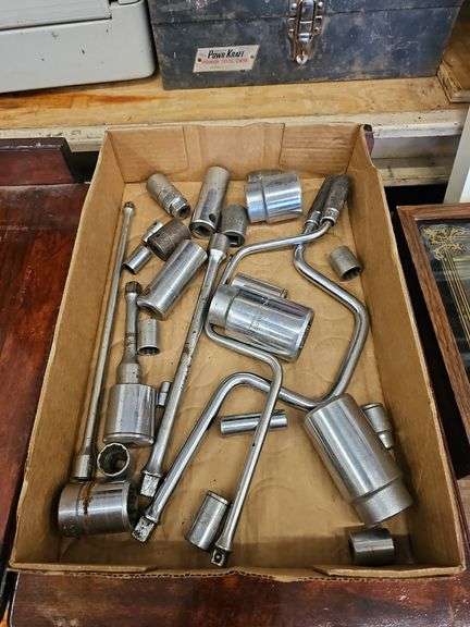 ASSORTED PROTO & CHALLENGER SOCKETS - Isabell Auction