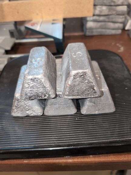 17-LBS. LEAD BARS - Isabell Auction