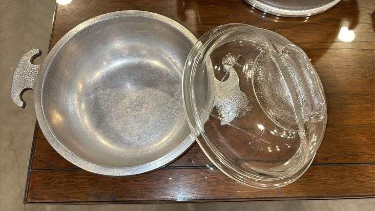 7” VINTAGE GUARDIAN SERVICE ALUMINIUM COOKWARE WITH LID - Isabell Auction