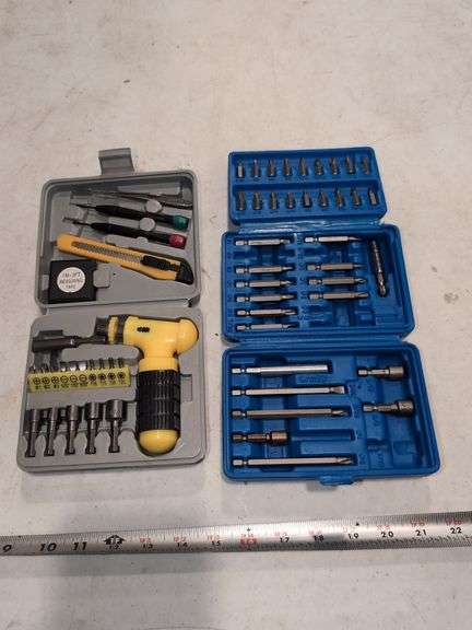 SM. TOOL KIT & DRIVER BIT SET - Isabell Auction