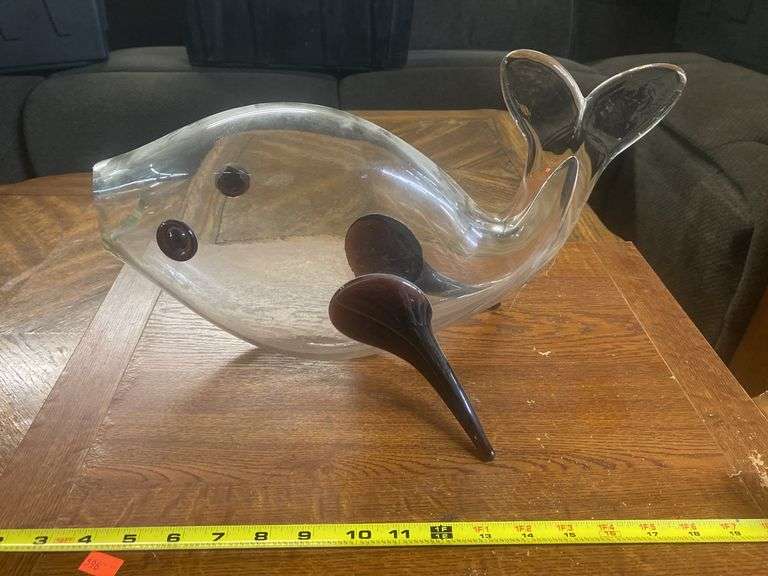 10” GLASS FISH DECOR - Isabell Auction