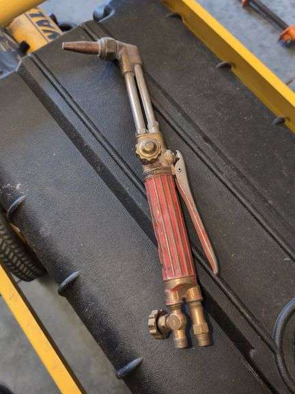 VICTOR CUTTING TORCH HEAD - Isabell Auction