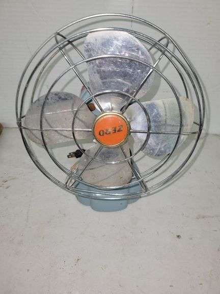 VINTAGE ZERO ELECTRIC METAL FAN 10" TALL - Isabell Auction