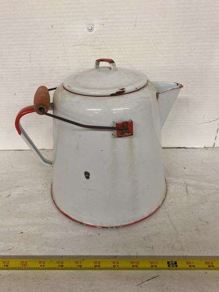9” ENAMELWARE TEA POT - Isabell Auction