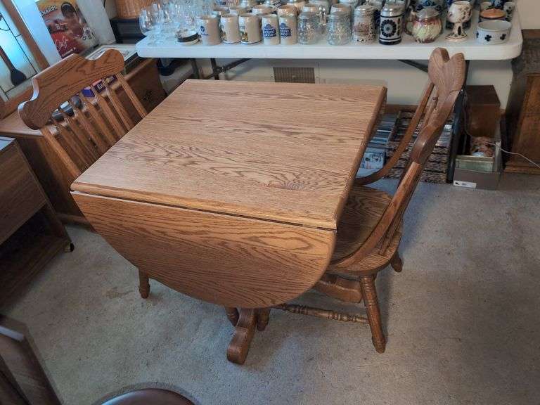 (D) DROP-SIDE OAK DINETTE TABLE (32" X 29" (+ (2) 16" DROP LEAVES ...