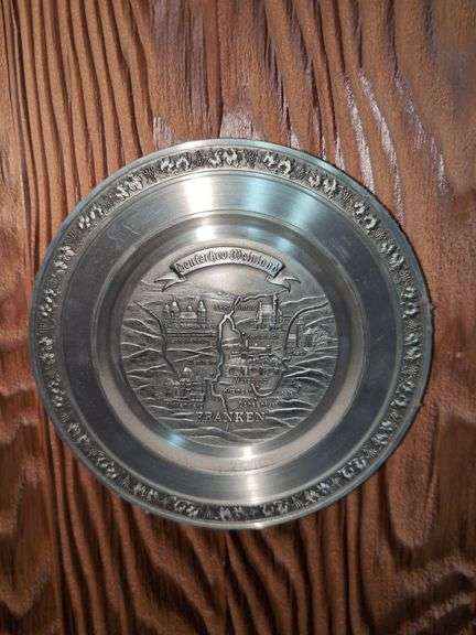 (O) 8-1/2" GERMAN PEWTER COLLECTOR WALL PLATE - Isabell Auction