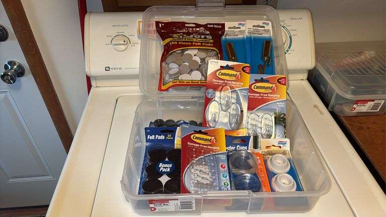 (U) RUBBERMAID HANDI-BOX WITH FELT PADS, COMMAND HOOKS, HINGE PIN ...