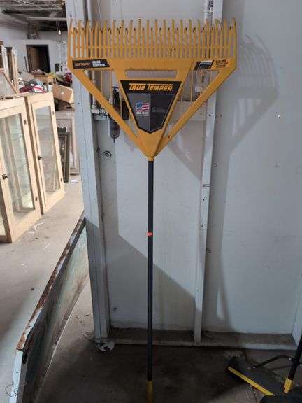 TRUE TEMPER RAKE - Isabell Auction