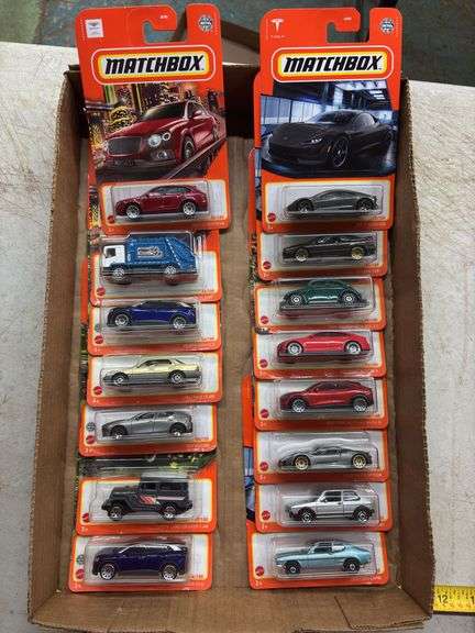 15 ASSORTED MATCHBOX CARS - Isabell Auction
