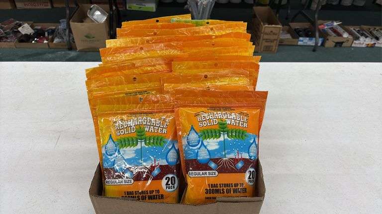 19-20 PACKS OF RECHARGEABLE SOLID WATER - Isabell Auction