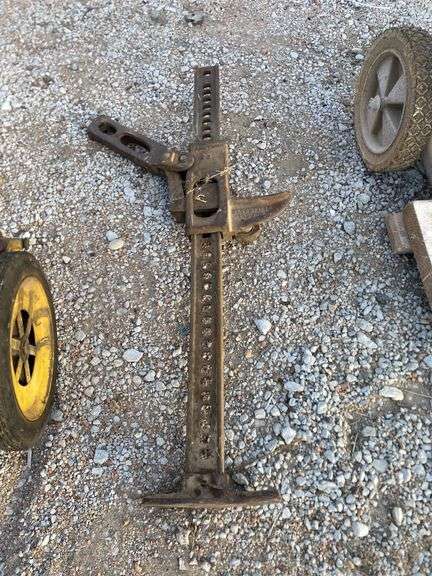 (OUT) HI/LOW JACK - Isabell Auction