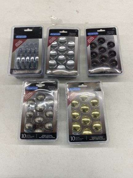 ASSORTED CABINET HANDLES - Isabell Auction