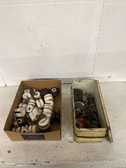 ASSORTED HOUSE INSULATORS, DRESSER KNOBS, WHEELS, ETC - Isabell Auction