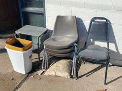 (OUT) LOT OF ASSORTED CHAIRS, TRASH CANS AND METAL TABLE - Isabell Auction