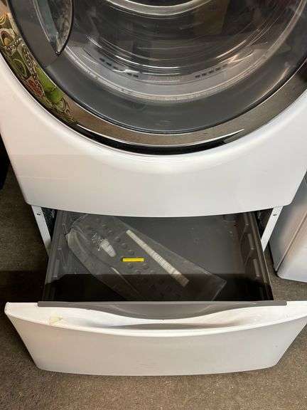 WHIRLPOOL FRONT LOADING DUET STEAM WASHING MACHINE ON A PEDESTAL ...