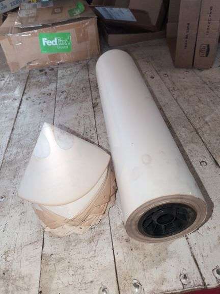 ROLL OF PAPER & FILTER CONES - Isabell Auction
