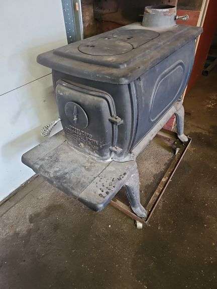 VOGELZANG BOXWOOD STOVE - Isabell Auction
