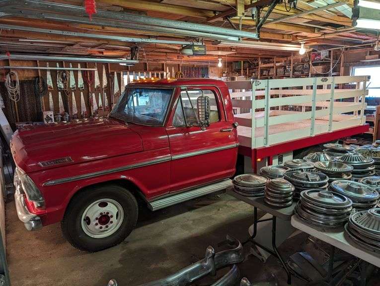 1967 FORD F-350 1-TON DUALLY PICKUP TRUCK WITH FLATBED & SIDES (ODO ...