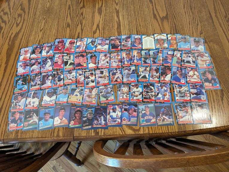 Lot Of Asst'd Baseball Cards - Isabell Auction