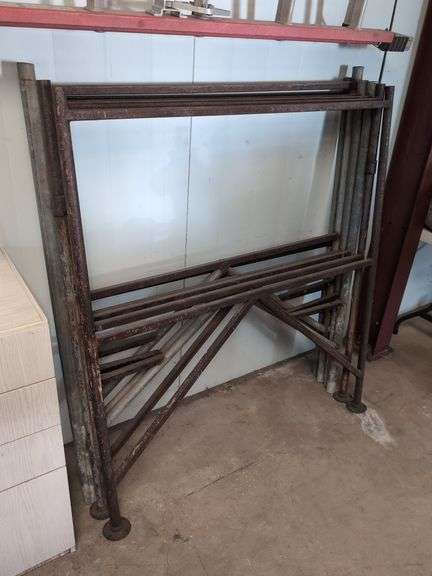 (6) STEEL PIPE FRAMES (51" X 56" (EA)) (MAYBE SCAFFOLD ENDS) - Isabell ...